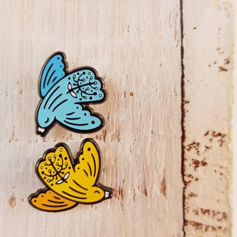 Blue Bird Pin - Etsy