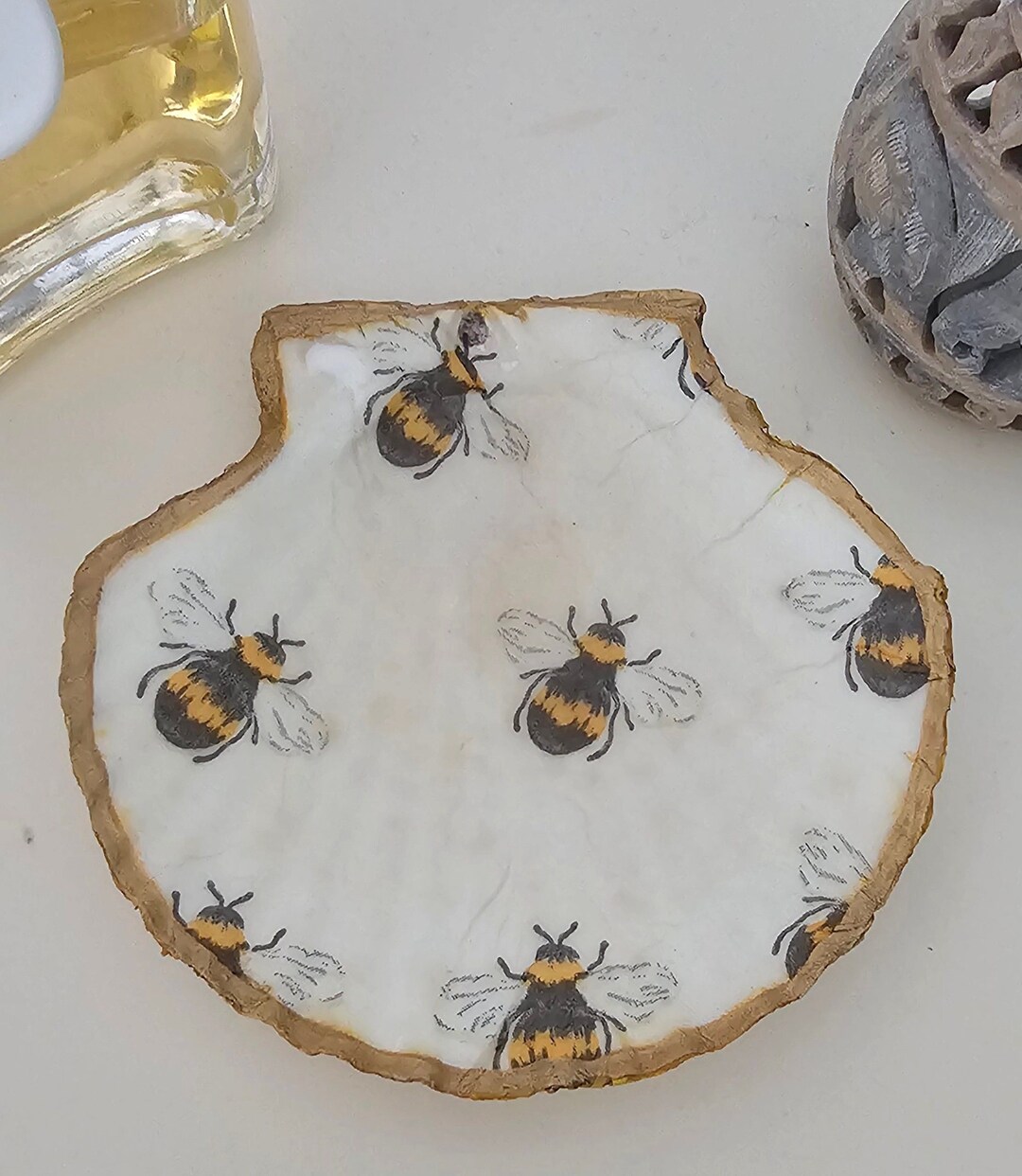 Decoupage Bumble Bee Trinket Dish: Hand Finished Scallop Shell - Etsy