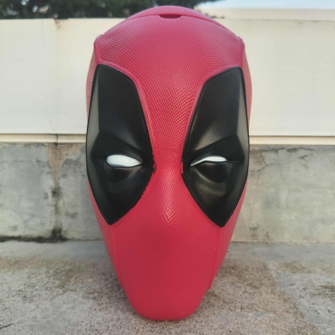 Deadpool 2 “eat Me” Head Display 2018 Collector Movie Prop Style Decor ...
