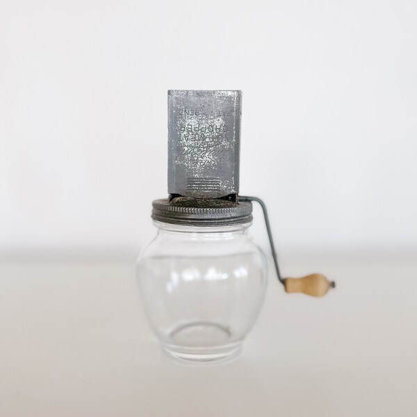 Vintage Nut Chopper - Etsy