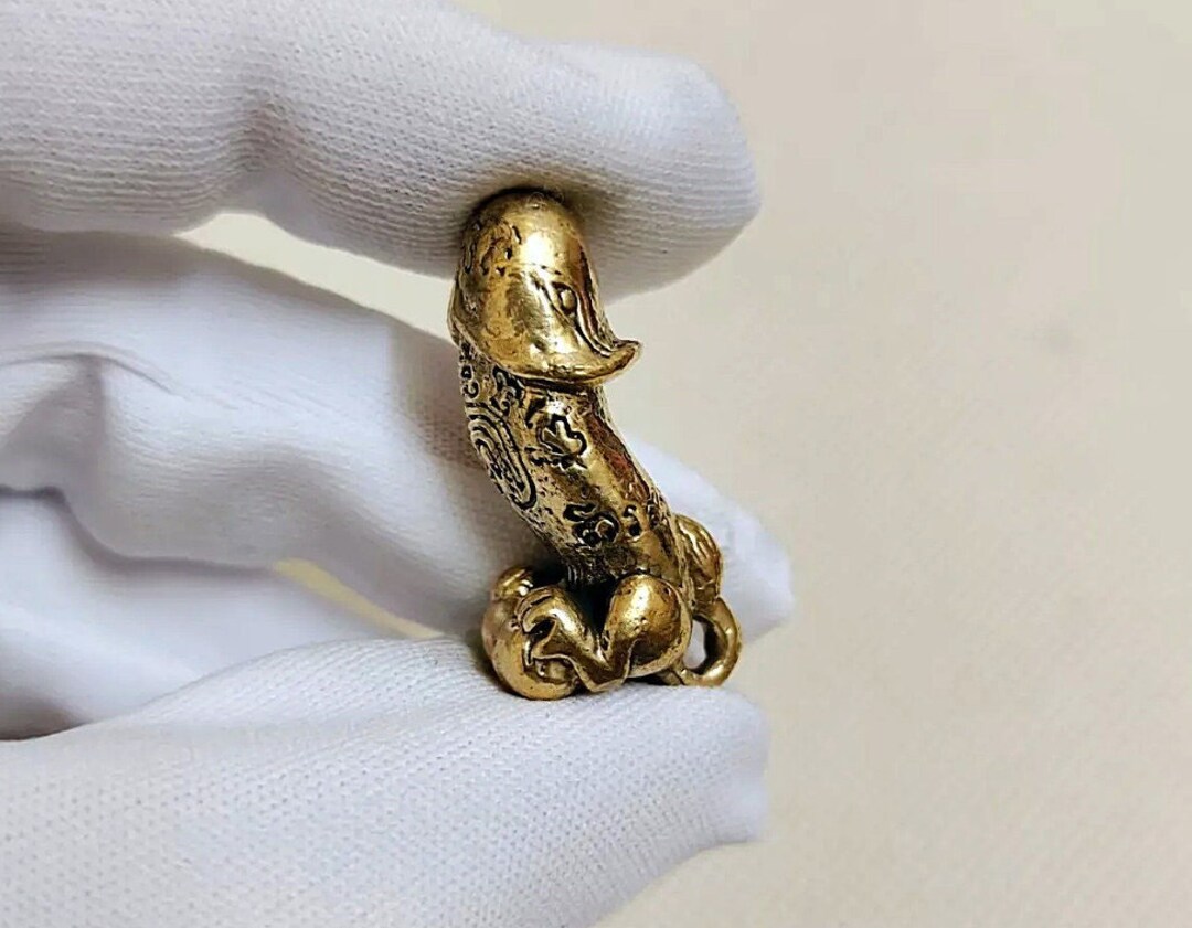 Palad Khik Phallus Penile Fertility With Sacred Kamasutra Mantra Thai ...