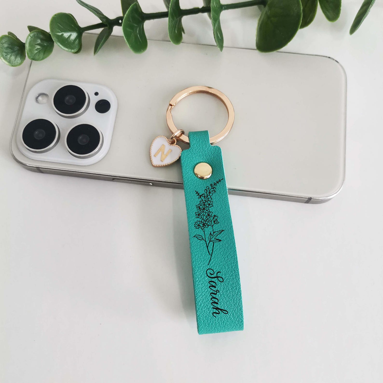 Personalized Name Birth Flower Keychain,engraved Name Key Chain ...
