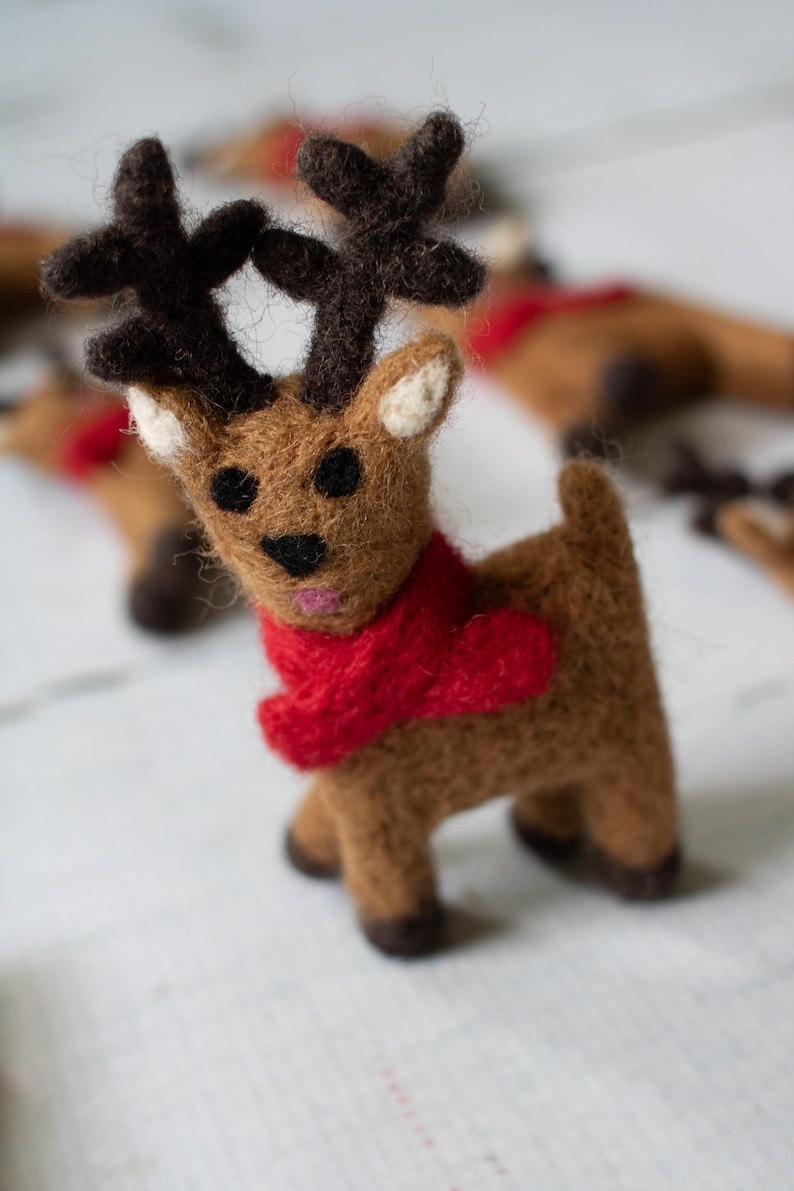 Felt Reindeer Christmas Ornament Holiday Reindeer Ornament Reindeer ...