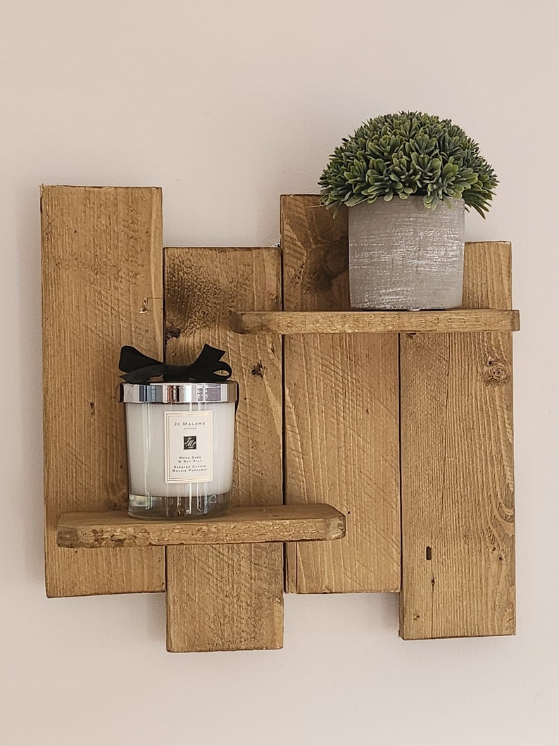 Rustic Pallet Shelf - Etsy