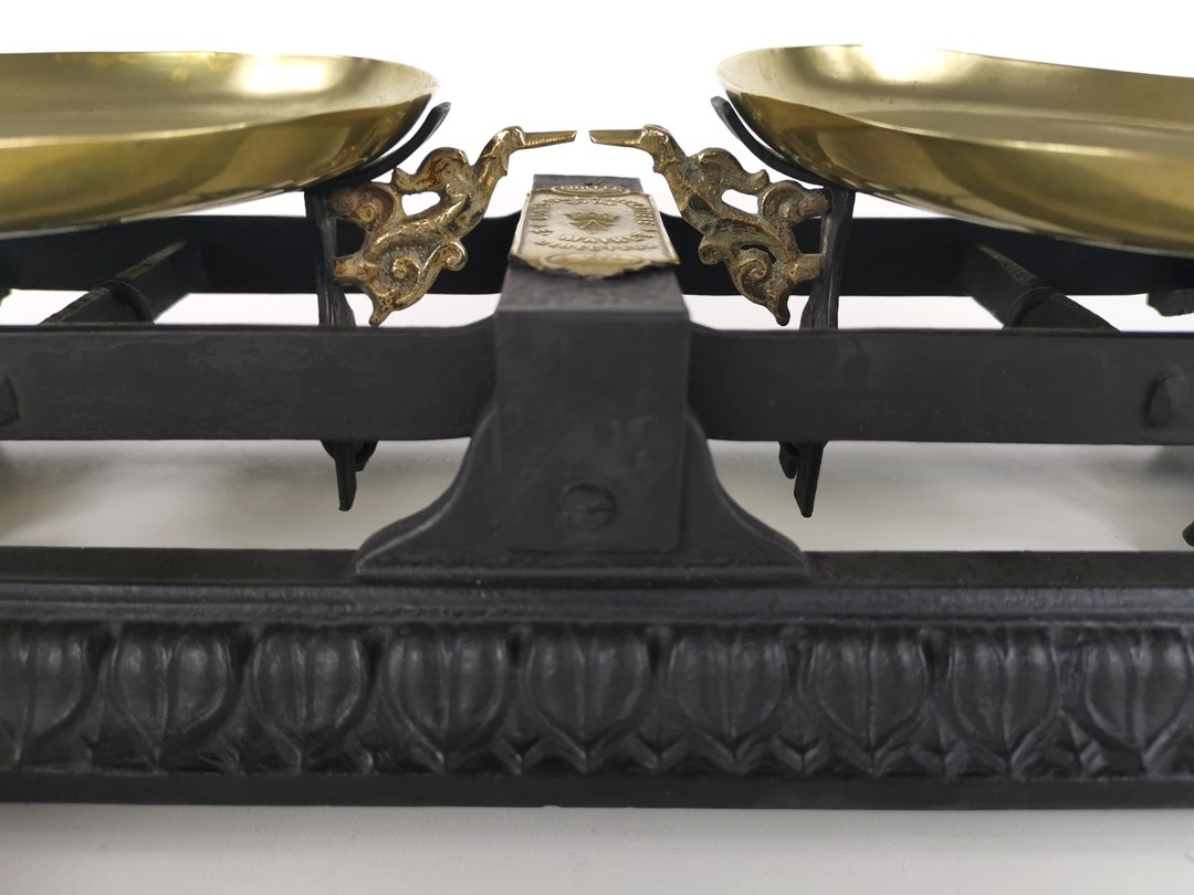 French Antique Cast Iron Kitchen Weighing 5KG Scale With Brass Plates ...