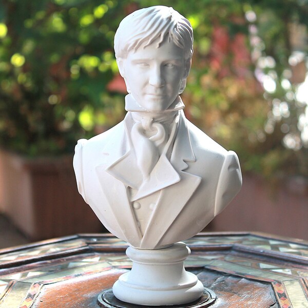 Pride and Prejudice Sculpture - Etsy