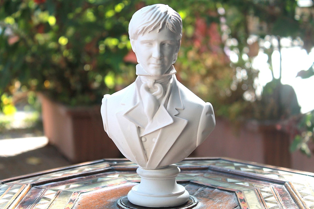 Mr. Darcy Bust Statue, Pride and Prejudice, Mr. Darcy Sculpture, Home ...