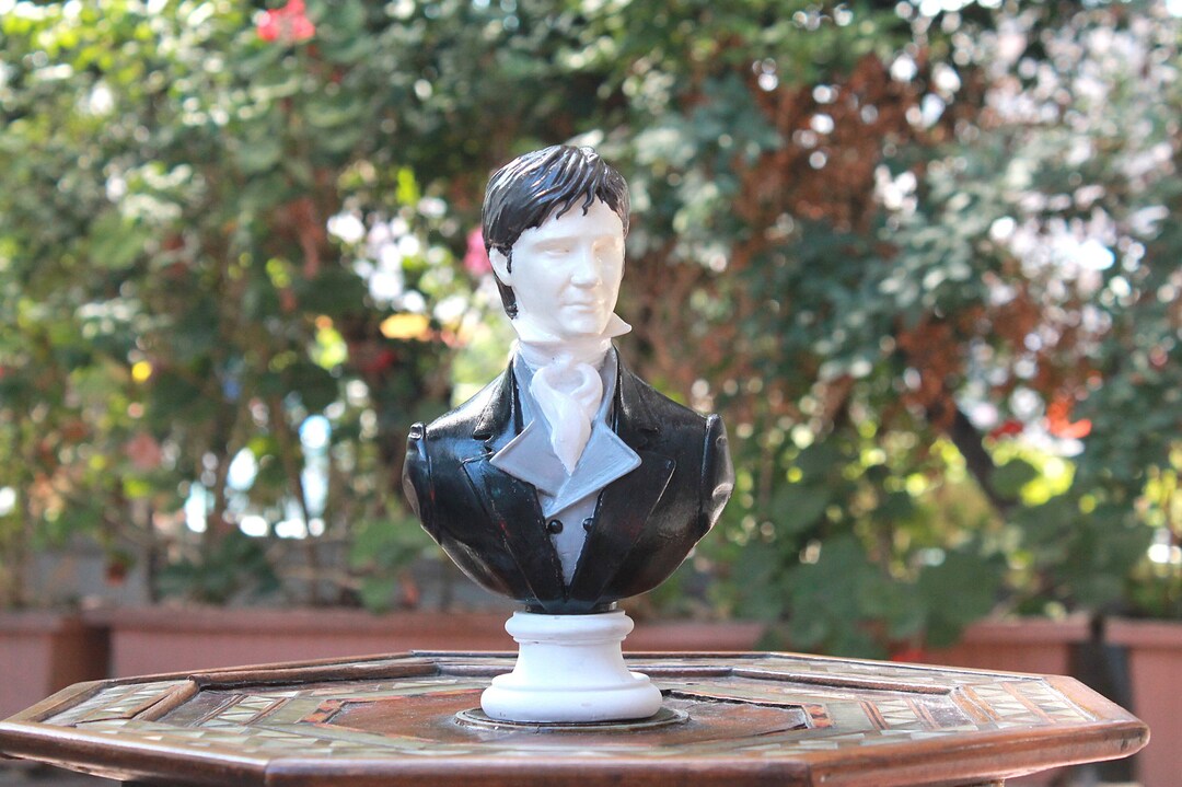 Mr. Darcy Bust Statue, Pride and Prejudice, Mr. Darcy Sculpture, Home ...