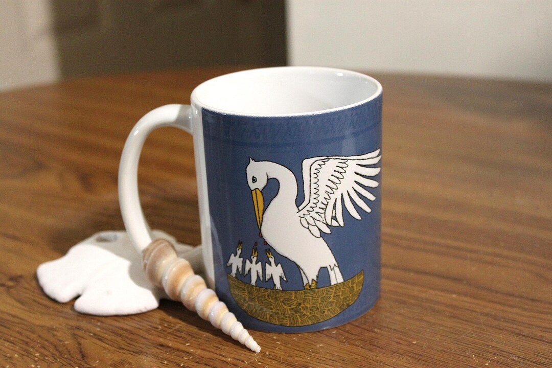 Heraldic Pelican Mug, Pelican in Her Piety, Heraldry Gifts, Medieval ...