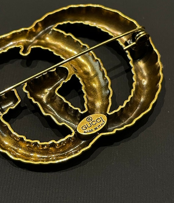 Vintage Gucci Original Stunning Gold Brooch - Gem