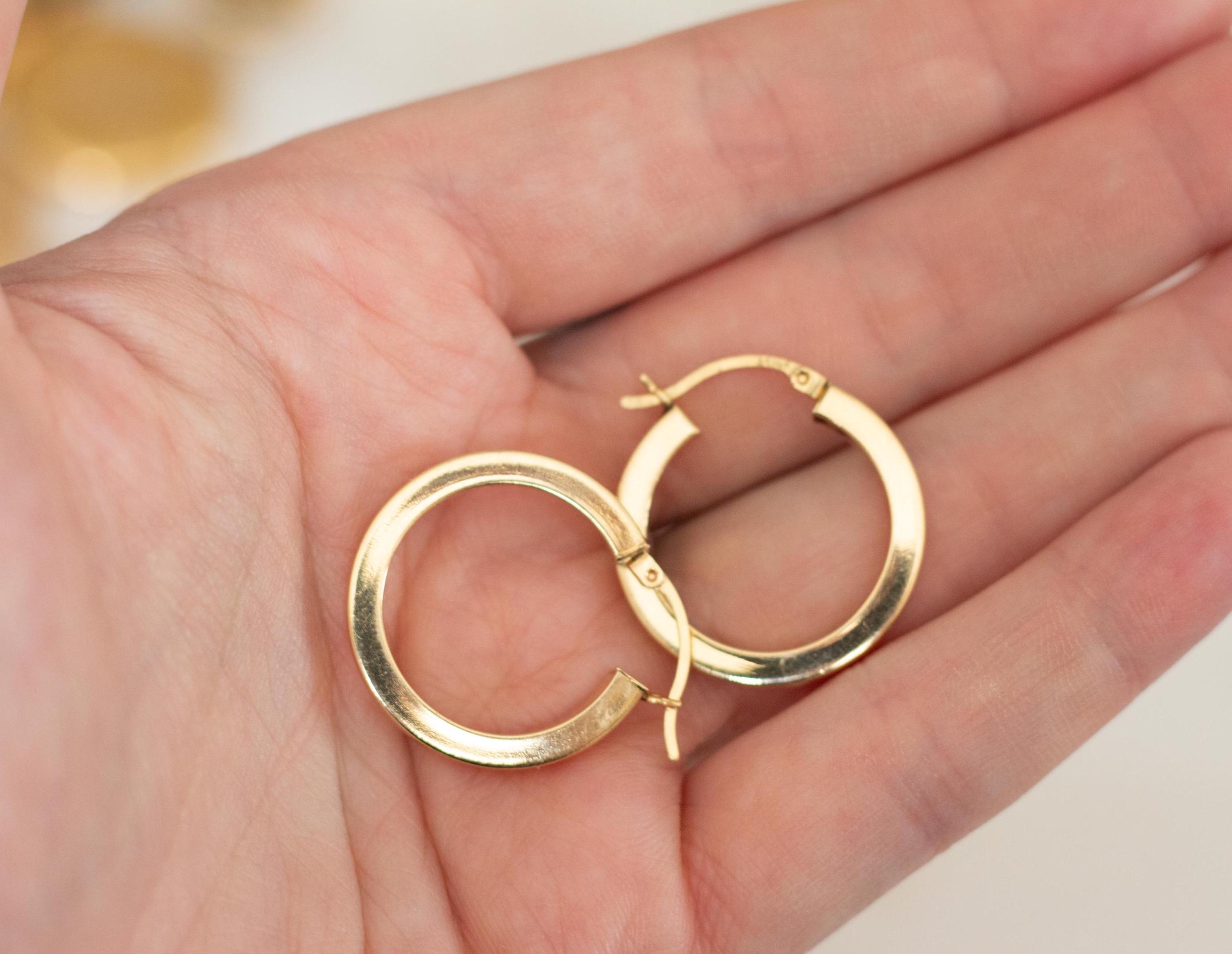Vintage 14k Yellow Gold Square Cut Hoops Creole Hollow Hoop Earrings in ...