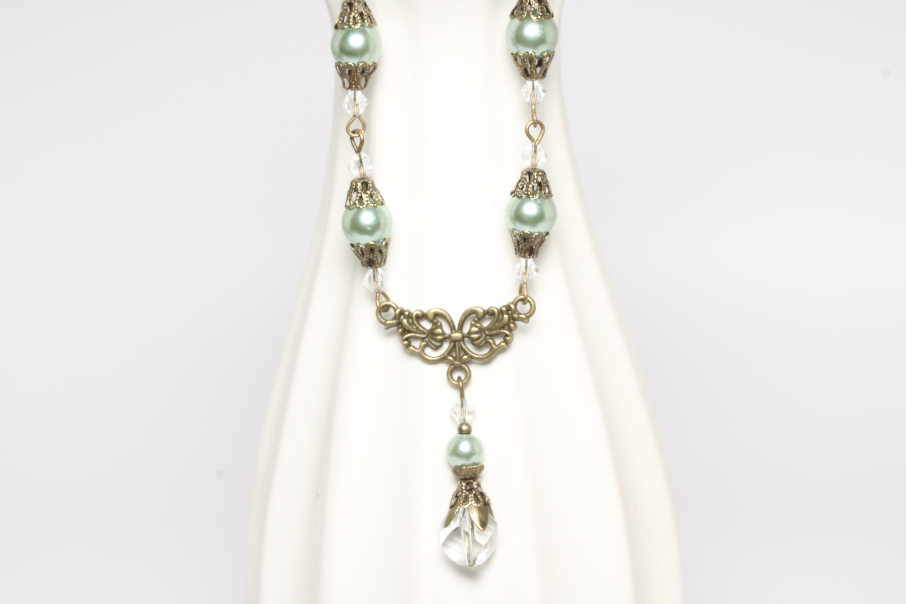 Sage Green Pearl and Crystal Victorian Necklace, Sage Wedding Necklace ...
