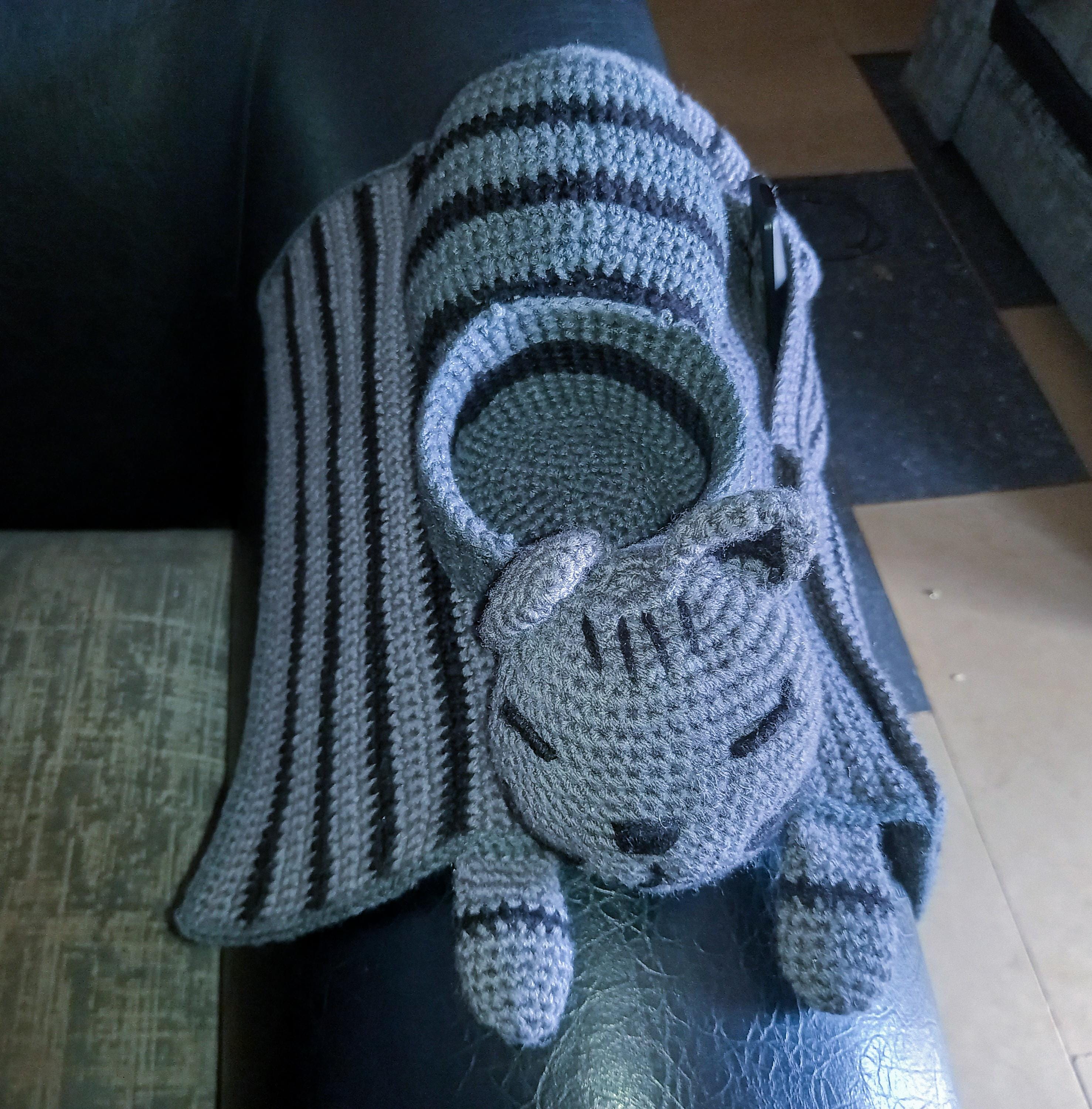 Crochet Cat Couch Caddy Pattern: Amigurumi Sofa Organizer (PDF Download ...