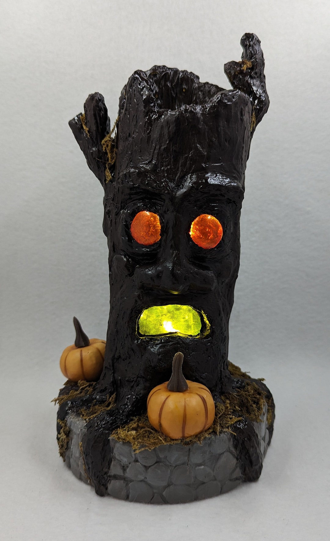 Illuminated Creepy Face Tree Stump With Fairy Lights/ Halloween Decor ...