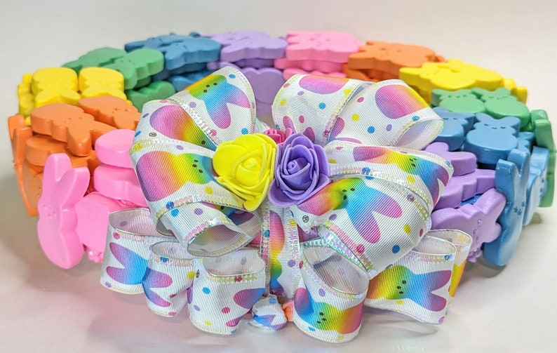 Homemade Peep Wreath, Door Decor, Wall Decor, Wall Hanging, Fake Peeps ...