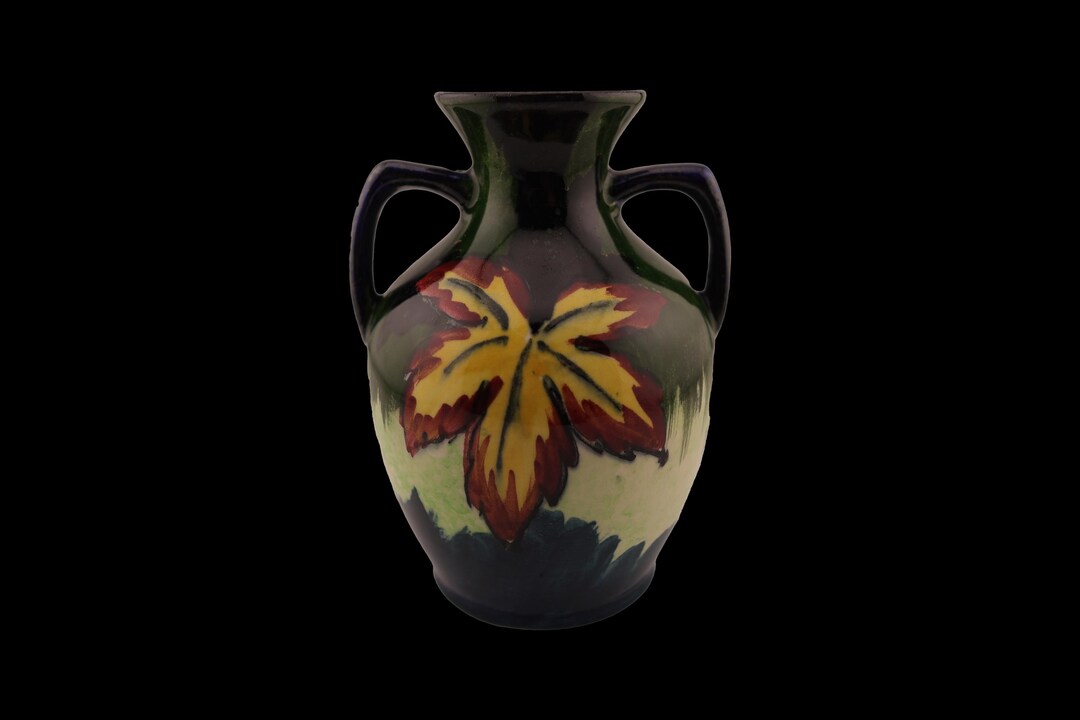 H&K Tunstall Painted Vase - Etsy