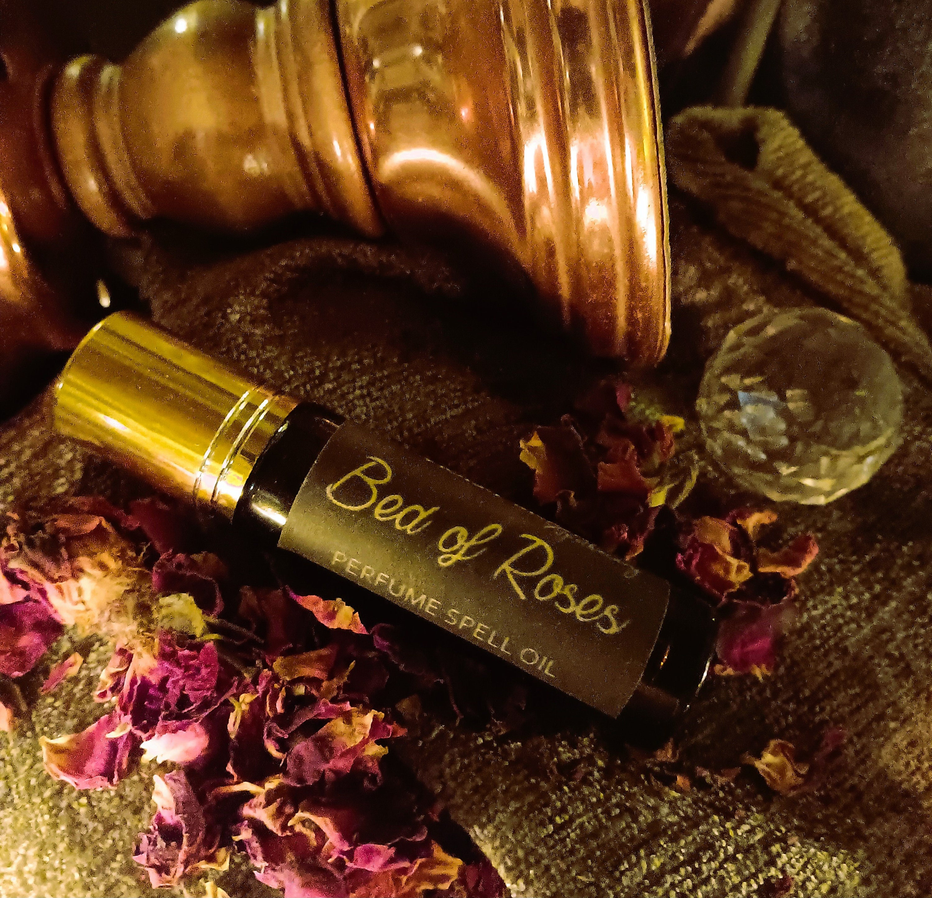 Bed of Rose . Violet Moon Apothecary Spell Oil Perfume . Exquisite ...