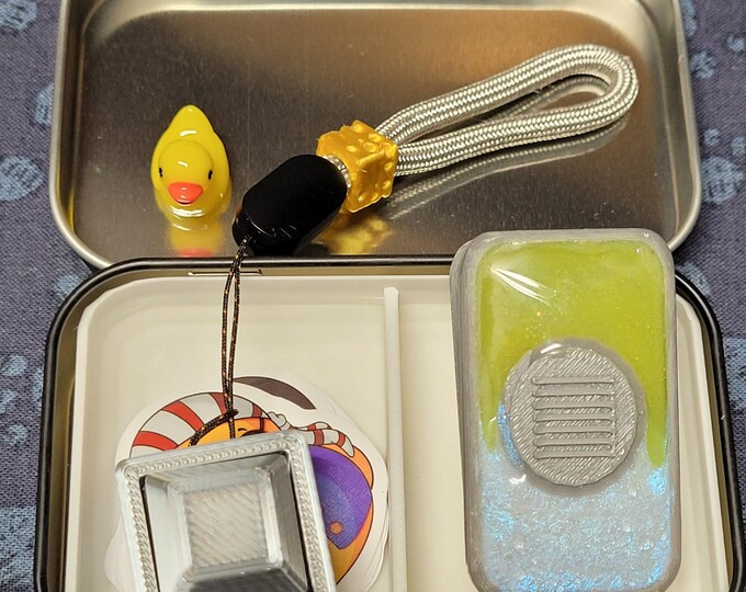 The Fidget Duck Fidget Pack, a Grip Fidget Slider With Glow Resin Inlay ...
