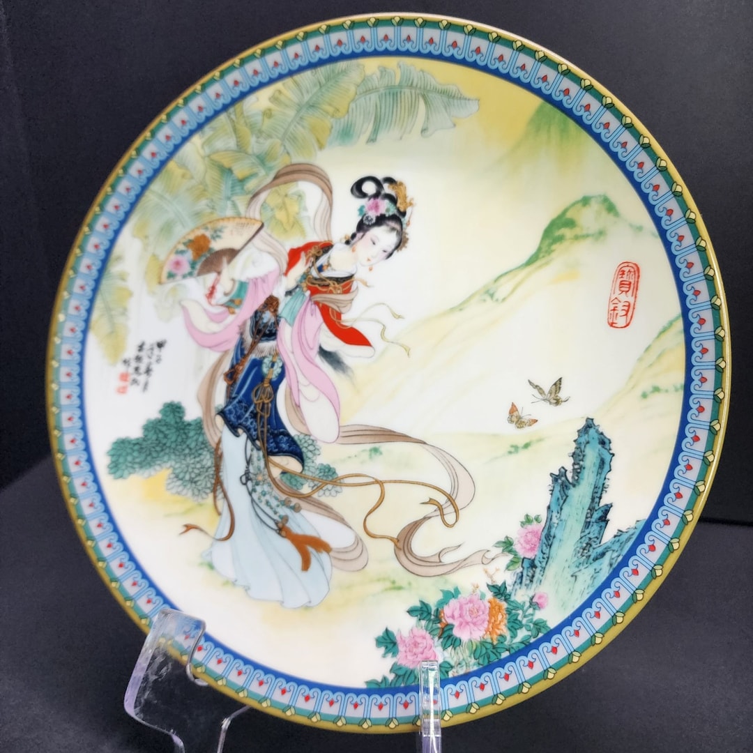 Chinese Imperial Jingdezhen Porcelain Plate Beauties of the Red Mansion ...