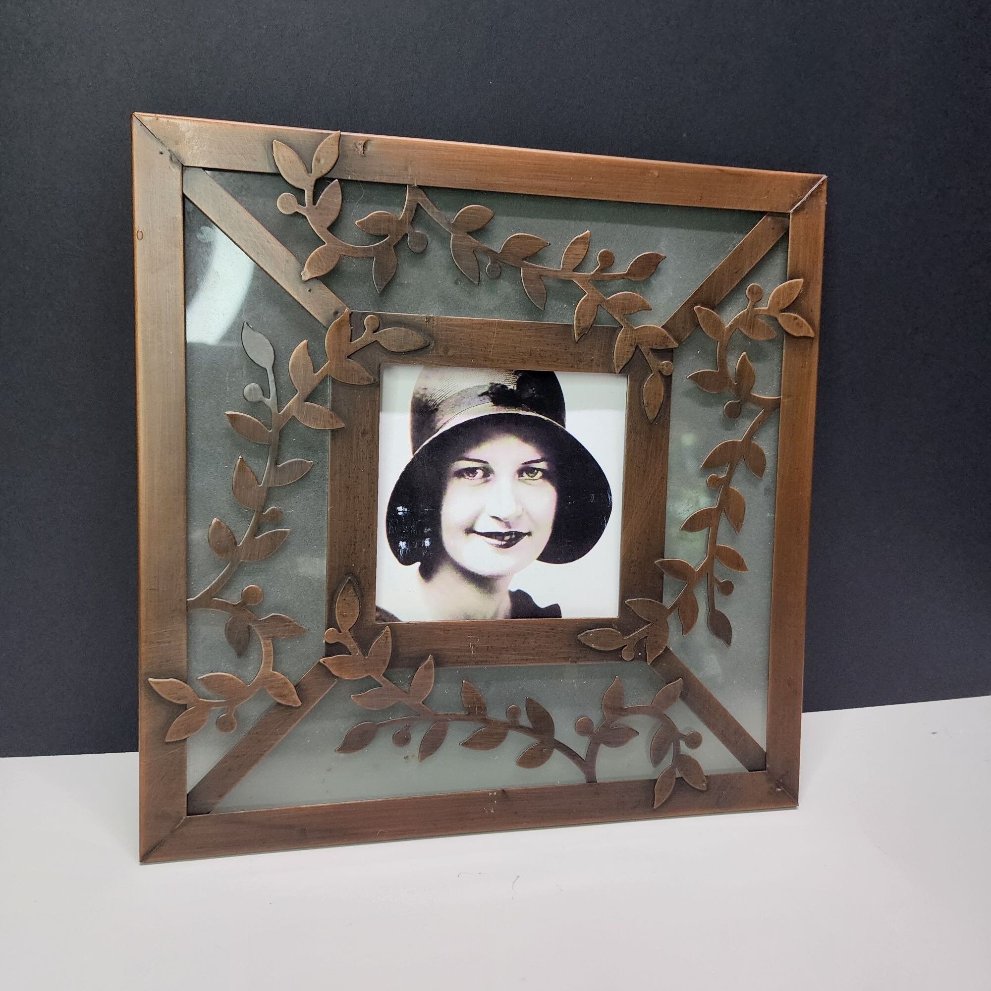 Vintage Ivy Cherry Blossom Artwork Metal Picture Frame 4x4 Picture - Etsy