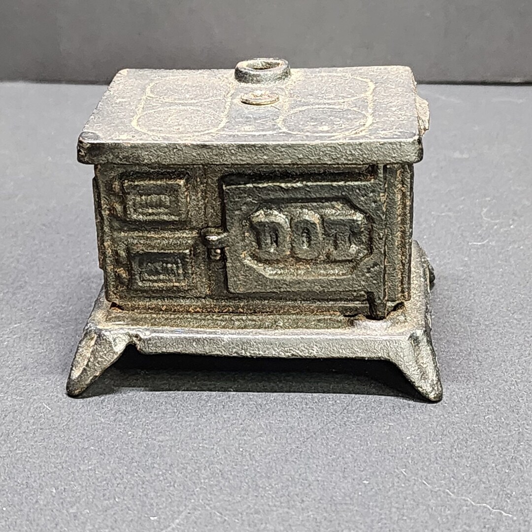 Vintage Miniature Dot Cook Cast Iron Stove Coin Bank Black Antique - Etsy