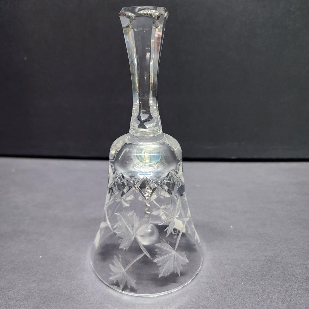Vintage Sullivans Crystal Clear Glass Bell Handmade 24% PBO - Made in ...