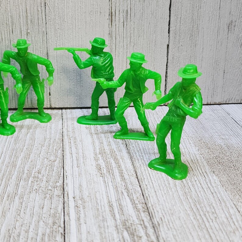 Vintage Toy Little Green Cowboys and Indians Action Figures - Lot of 10 ...
