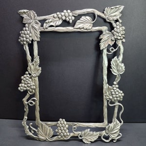 Vintage Grapevine Wrapped Pewter Finish Style Picture Photo Frame ...