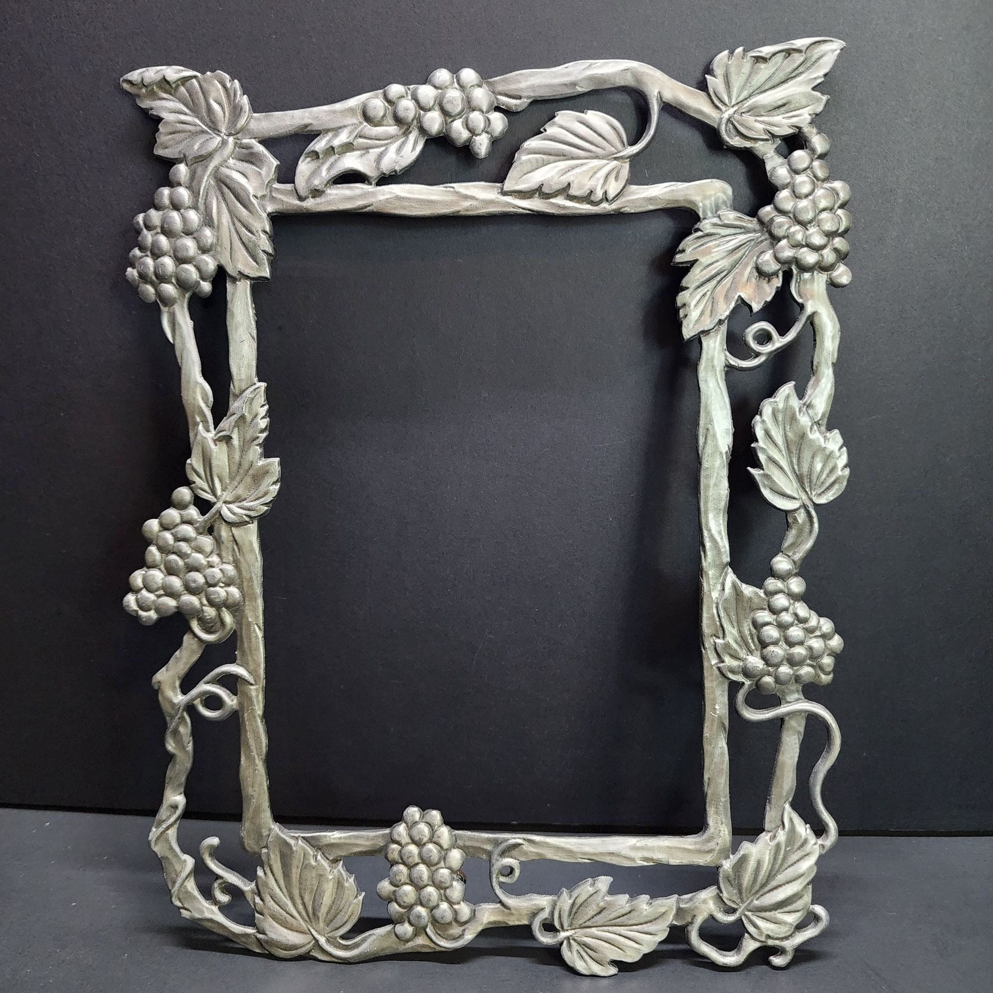 Vintage Grapevine Wrapped Pewter Finish Style Picture Photo Frame ...