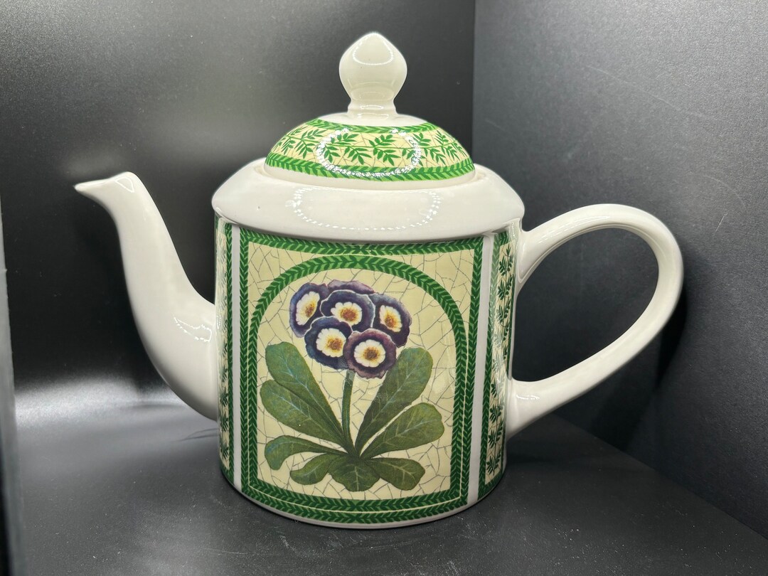 Arthur Wood African Violets Six Cup Teapot Made in England - Etsy