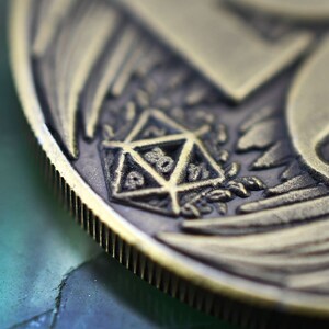 Coin of Criticals - Dnd / RPG 5e DM Roleplay Coin for Tabletop / LARP ...