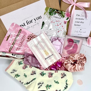 Christmas Pamper Gift for Her, Cosy Night in Pamper Hamper, Pamper Box ...