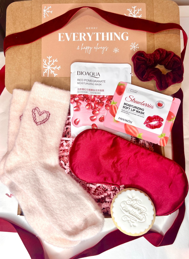Ladies Christmas Pamper Gift, Women's Spa Set, Gift Hamper for ...