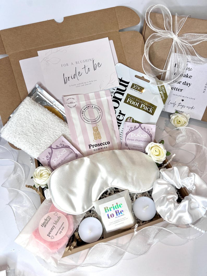 Bride to Be Gift Box: Wedding Spa Pamper Hamper, Bride Pamper Gift ...