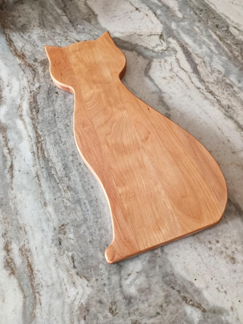 Charcuterie / Cutting Board in the Shape of a Cat - Etsy