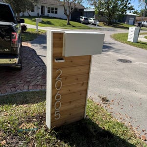 Custom Cedar Mailbox, Wonderful Handcrafted Cedar Mailbox Post, Rustic ...