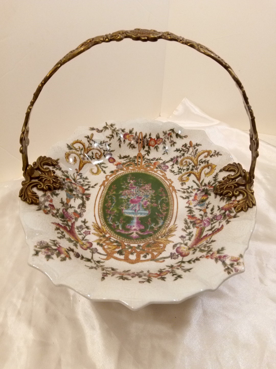 Vintage Hua Rong Tang Zhi Chinese Brass & Porcelain Centerpiece Basket ...