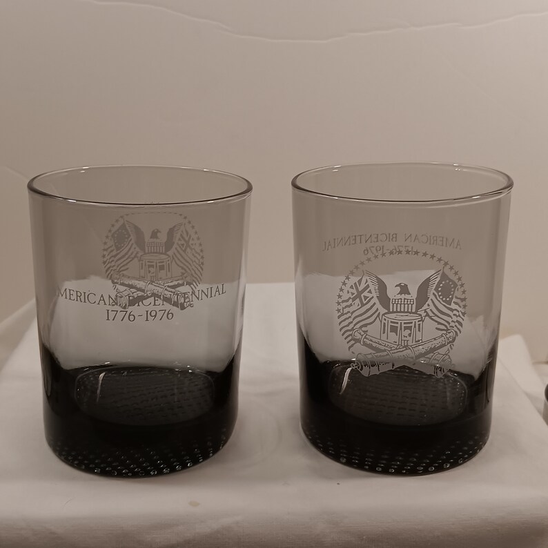 4- Vintage American Bicentennial 1776-1976 Smokey Gray Old-fashioned ...