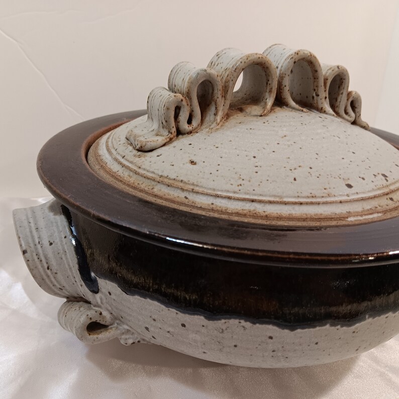 Vintage Hand Thrown Pottery Casserole Dish With Twisted Ribbon Top ...