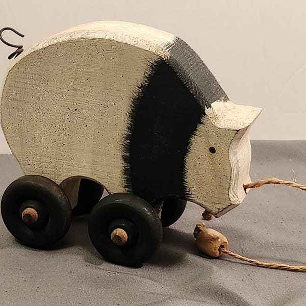 Pig Pull Toy - Etsy