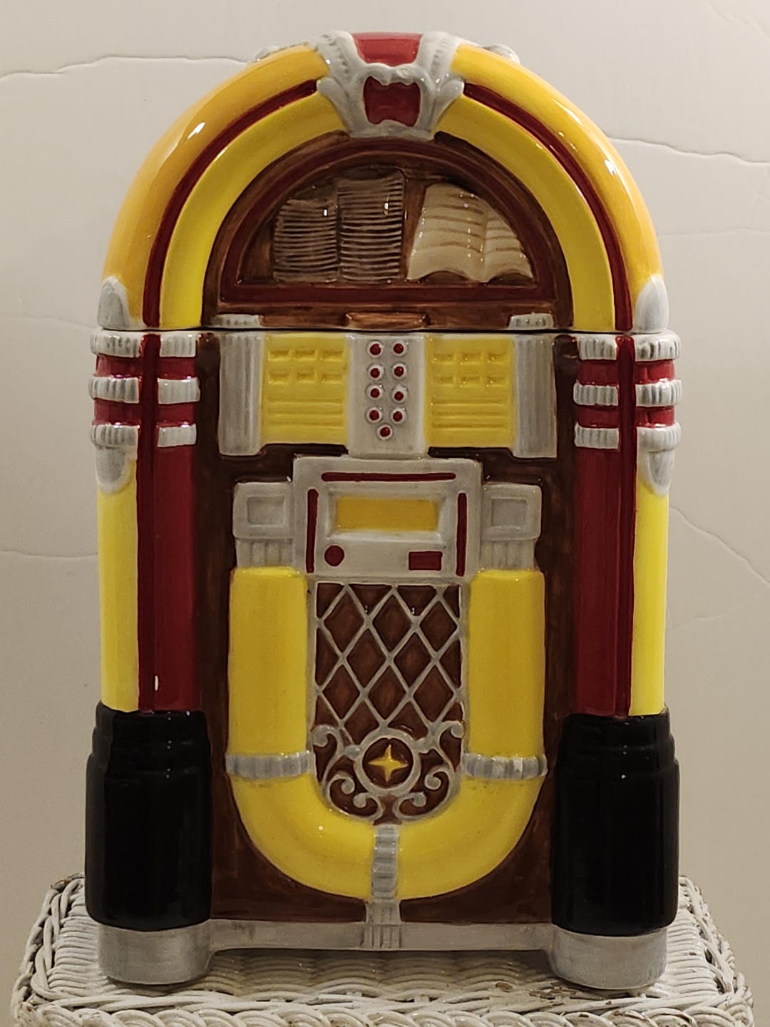 Vintage Retro American Diner Jukebox Tabletop Cookie Jar Wurlitzer ...