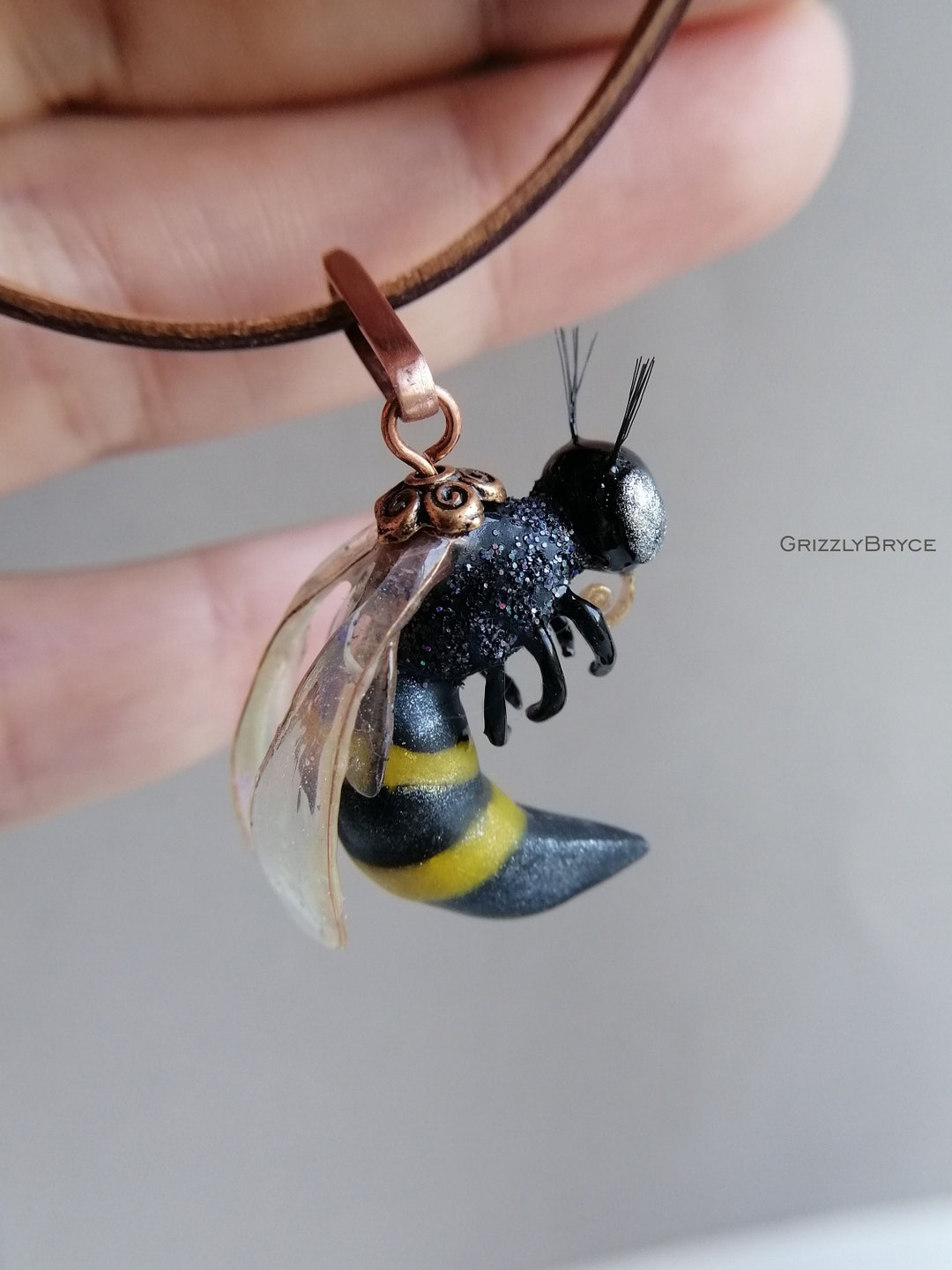Wasp Choker Hornet Pendant Insect Bee Cute Little Bumblebee Gadfly ...
