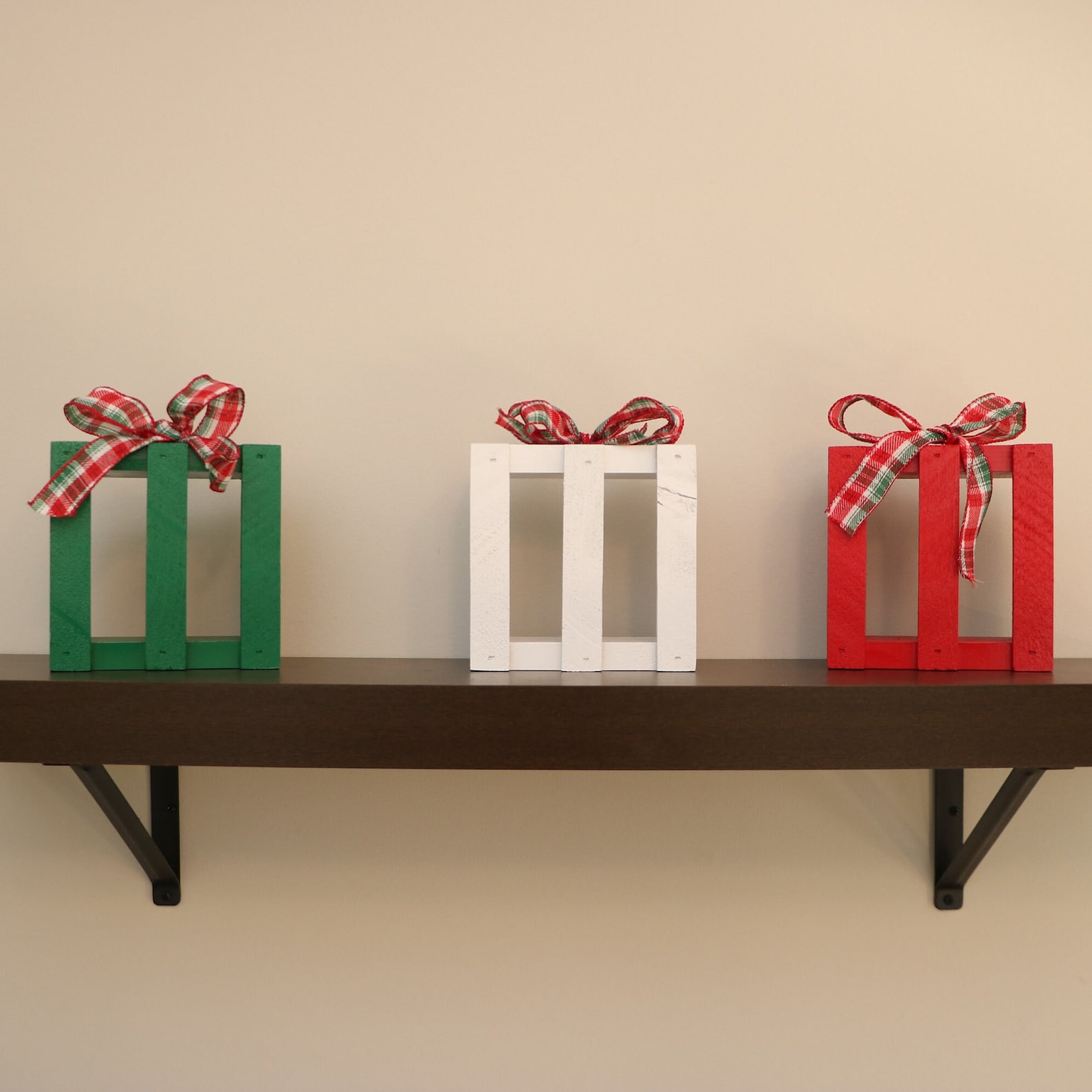 Set of 3 Handmade Wood Crate Christmas Decoration - Etsy