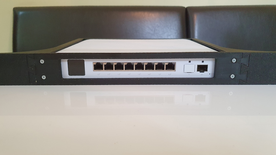 19'' Ubiquiti Unifi Switch Enterprise 8 Poe Rack Mount / Rackhalterung ...