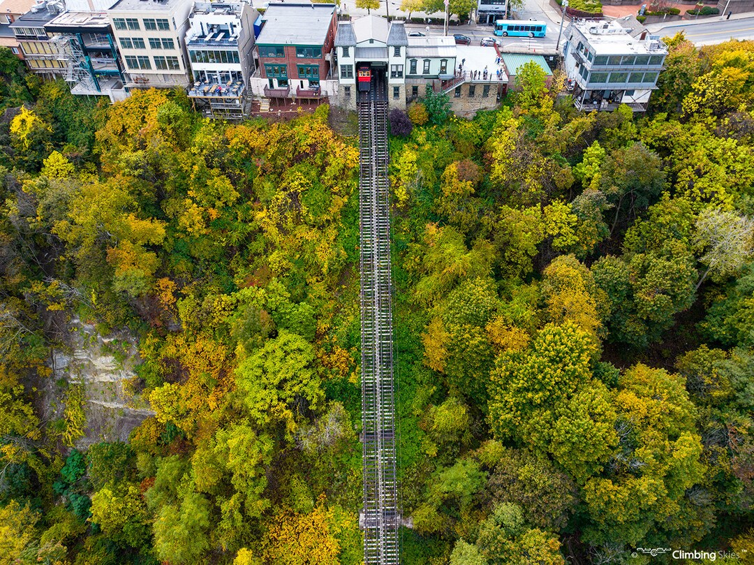 Vertical Incline - Pittsburgh Pennsylvania Duquesne Incline Landmark ...