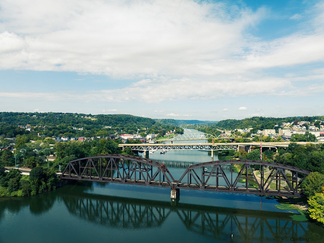 Bridgewater Bridges Beaver Pennsylvania Train Bridge Railroad Colorful ...