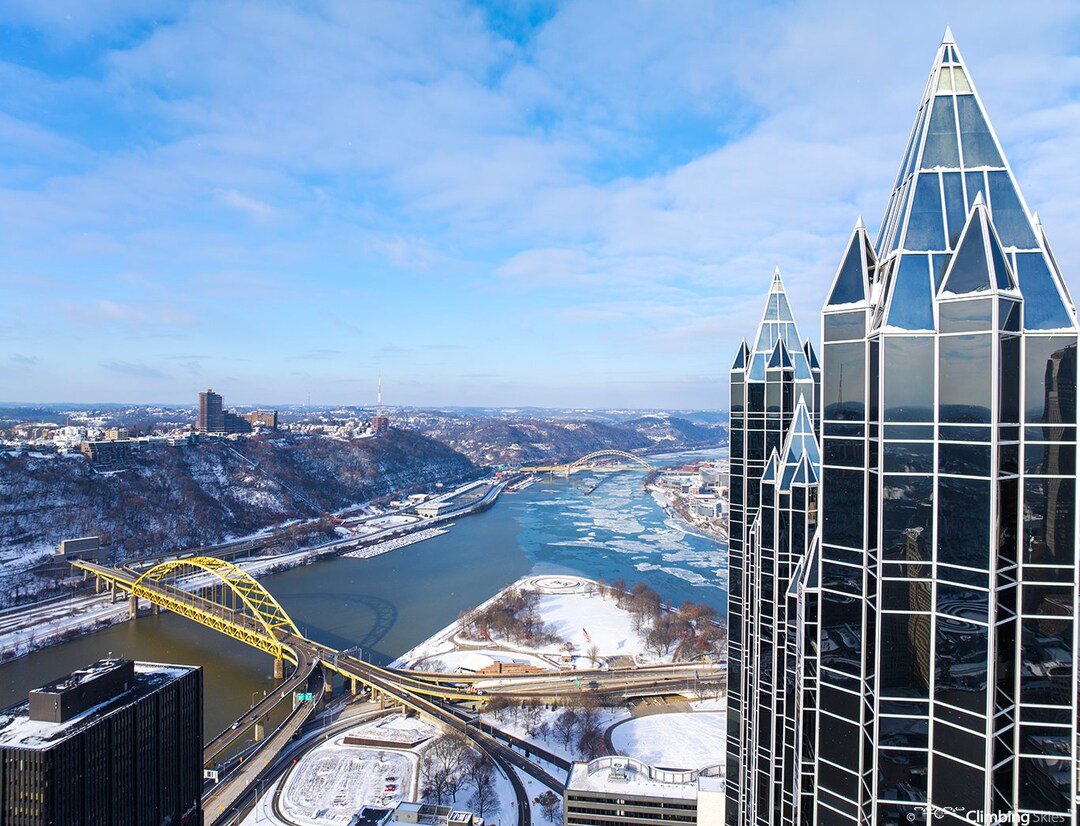 Wintertime PPG and Point - Pittsburgh Pennsylvania Skyscraper Cityscape ...