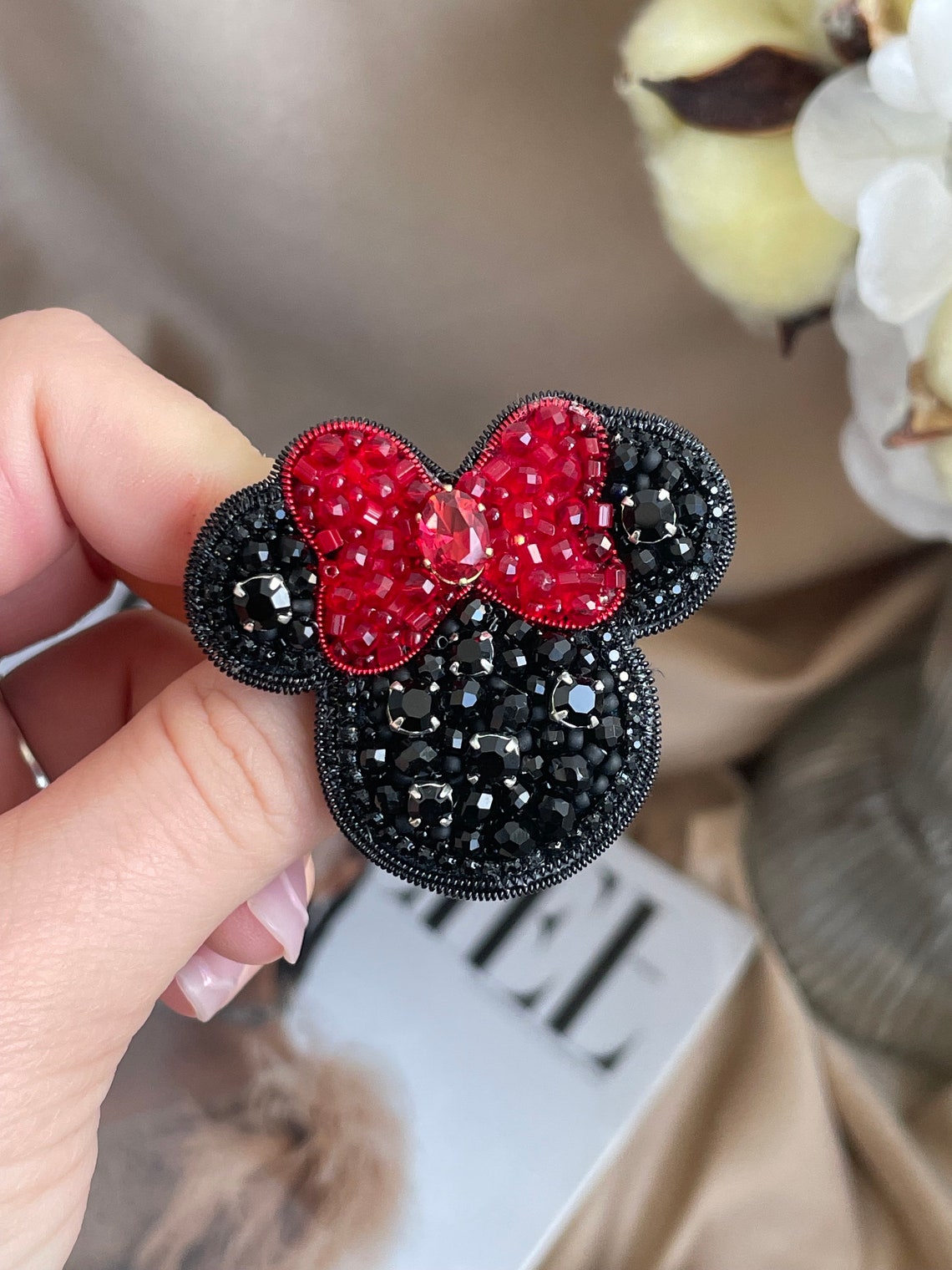 Handmade Minnie Mouse Brooch - Etsy