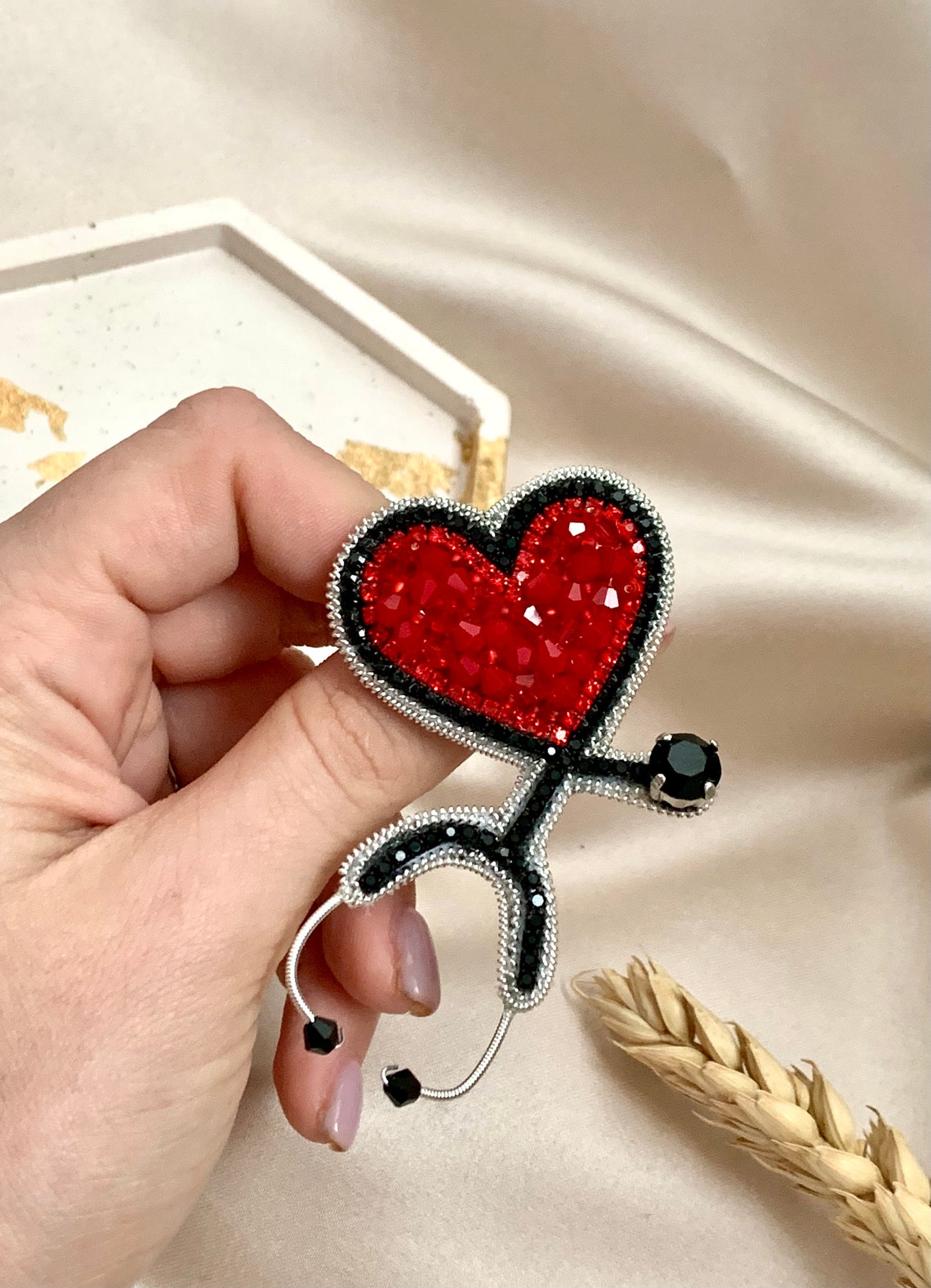 Handmade Stethoscope Brooch, Brooch for a Doctor - Etsy