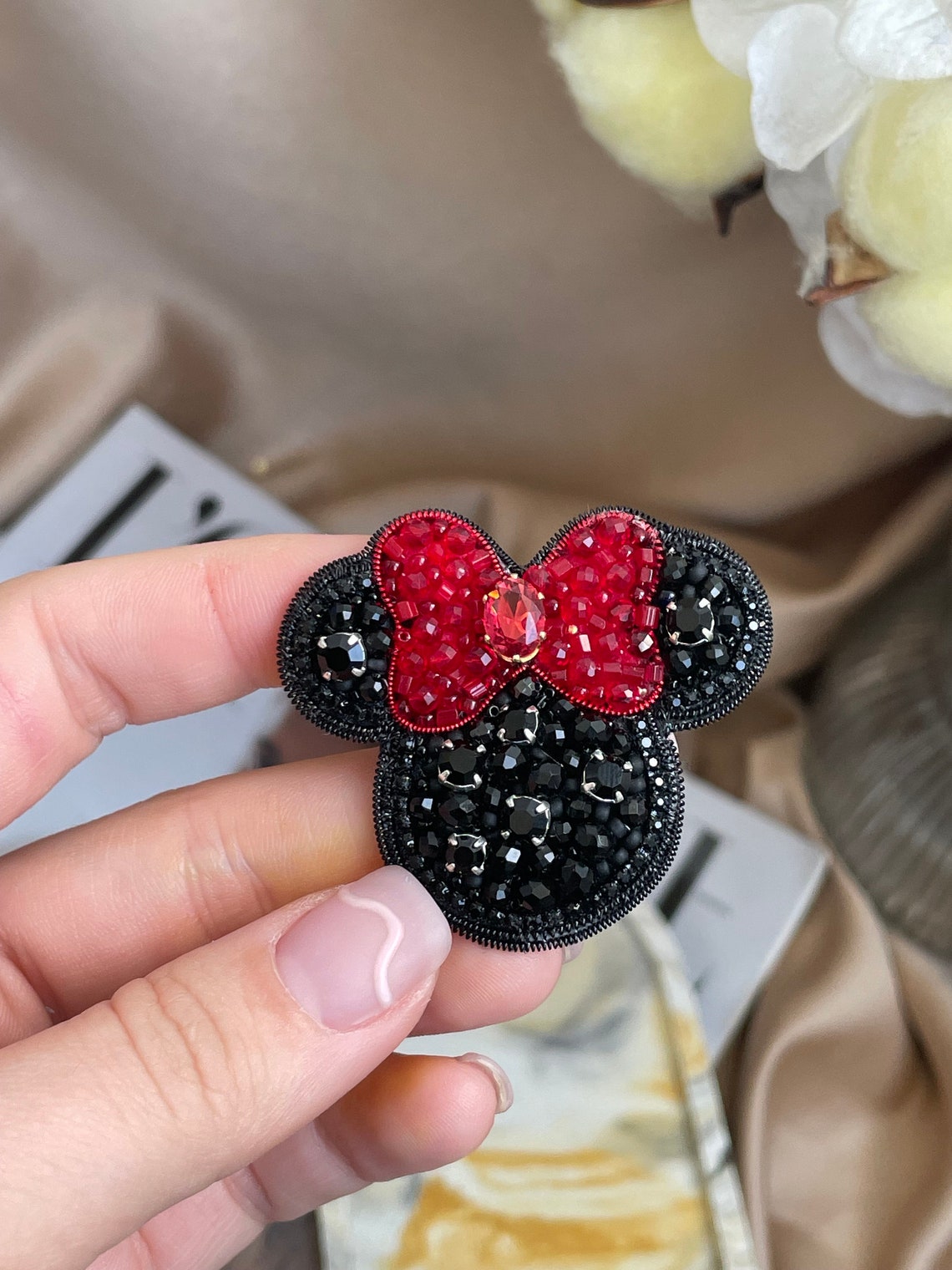 Handmade Minnie Mouse Brooch - Etsy